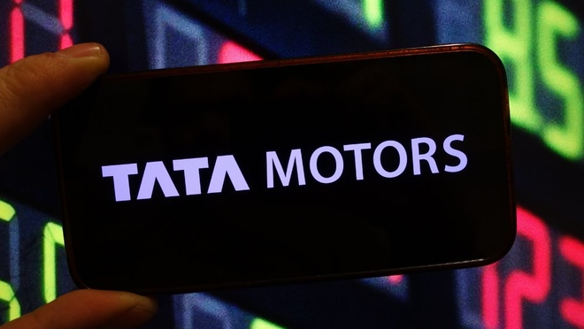 Tata Motors share price slides 4% after JLR warning. What lies ahead ...
