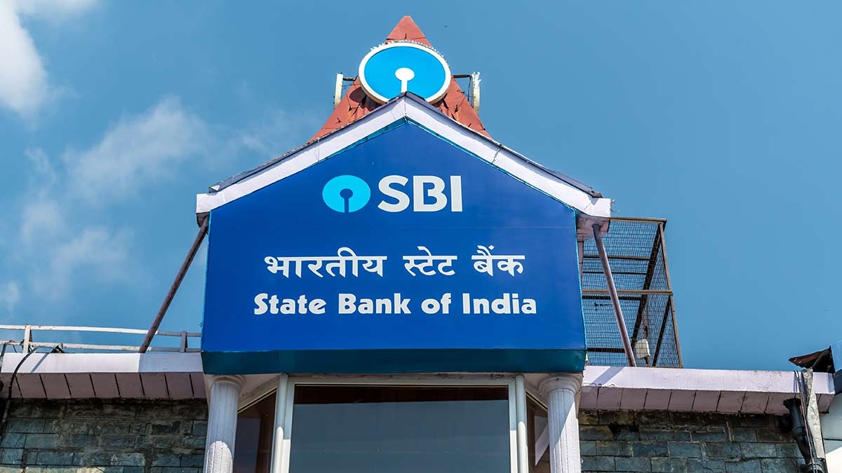 SBI shares edge up after Rs 25,000 crore QIP launch | Value Research