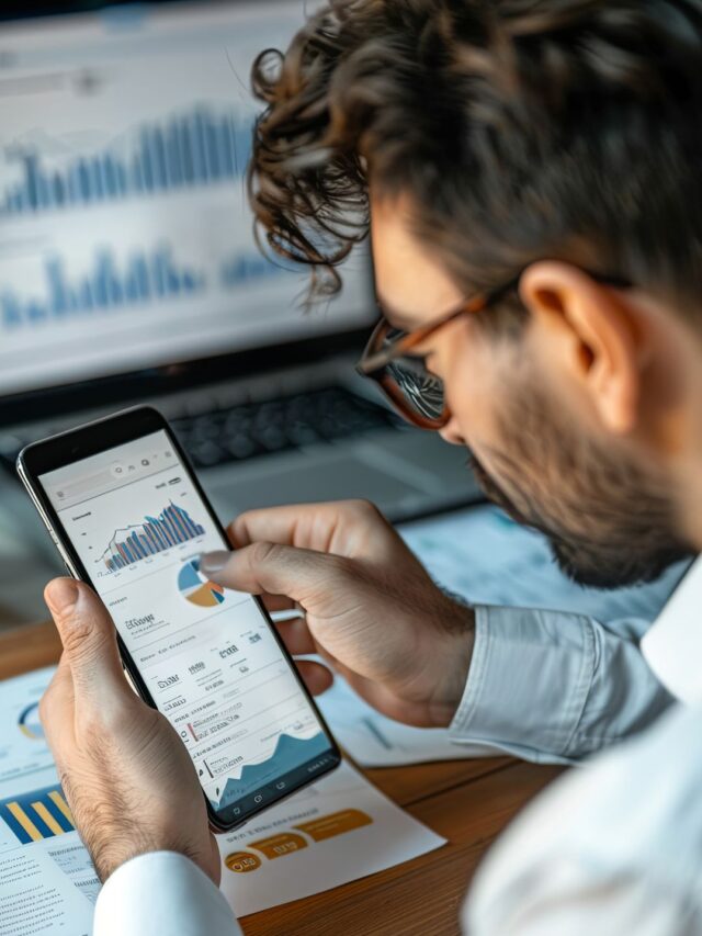 A guide on spotting companies with strong moats | Value Research